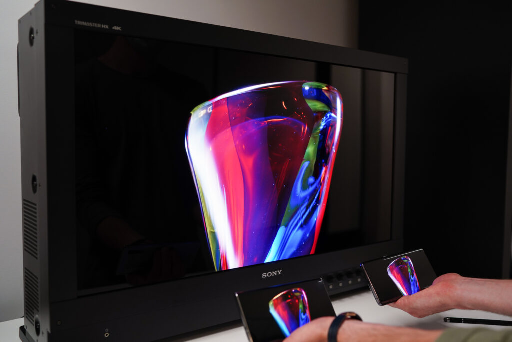 Smartphone display competitive benchmark - DXOMARK - Imaging Quality ...